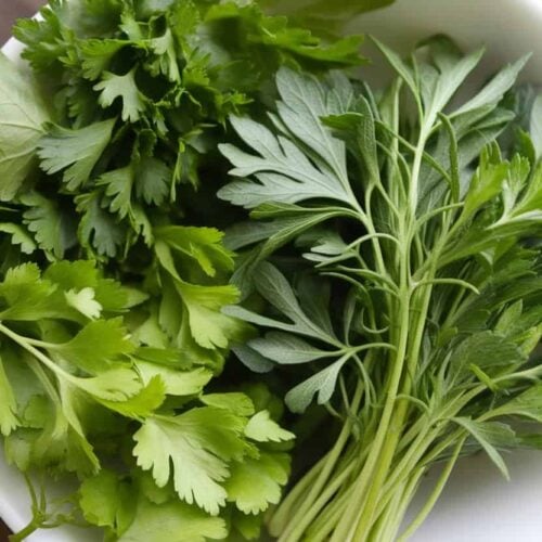 6 Substitutes for Chervil That Work Wonders [2026]
