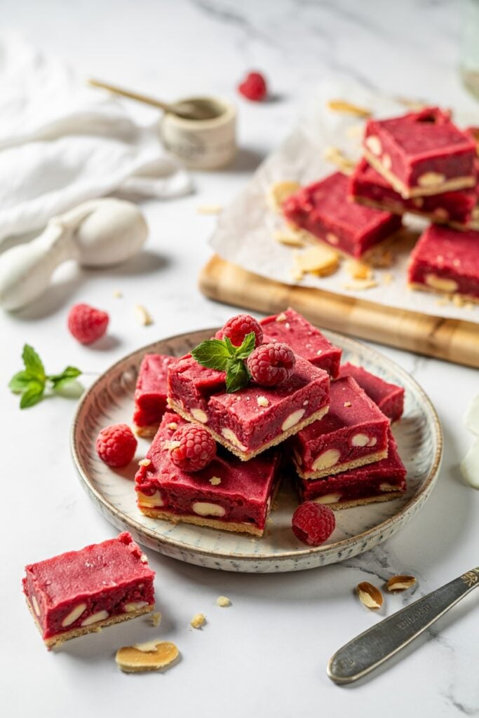 20 Make-Ahead Freezer Desserts to Save Time [2026]
